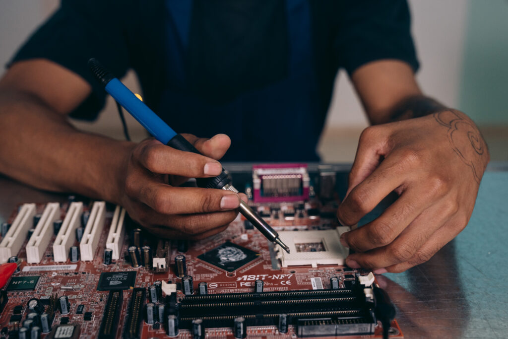 How To Repair an Electronic Circuit.
